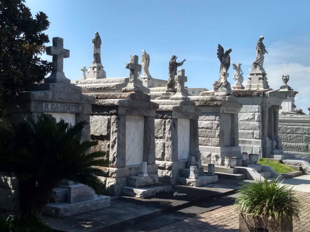 Free Cemetery tours in New Orleans