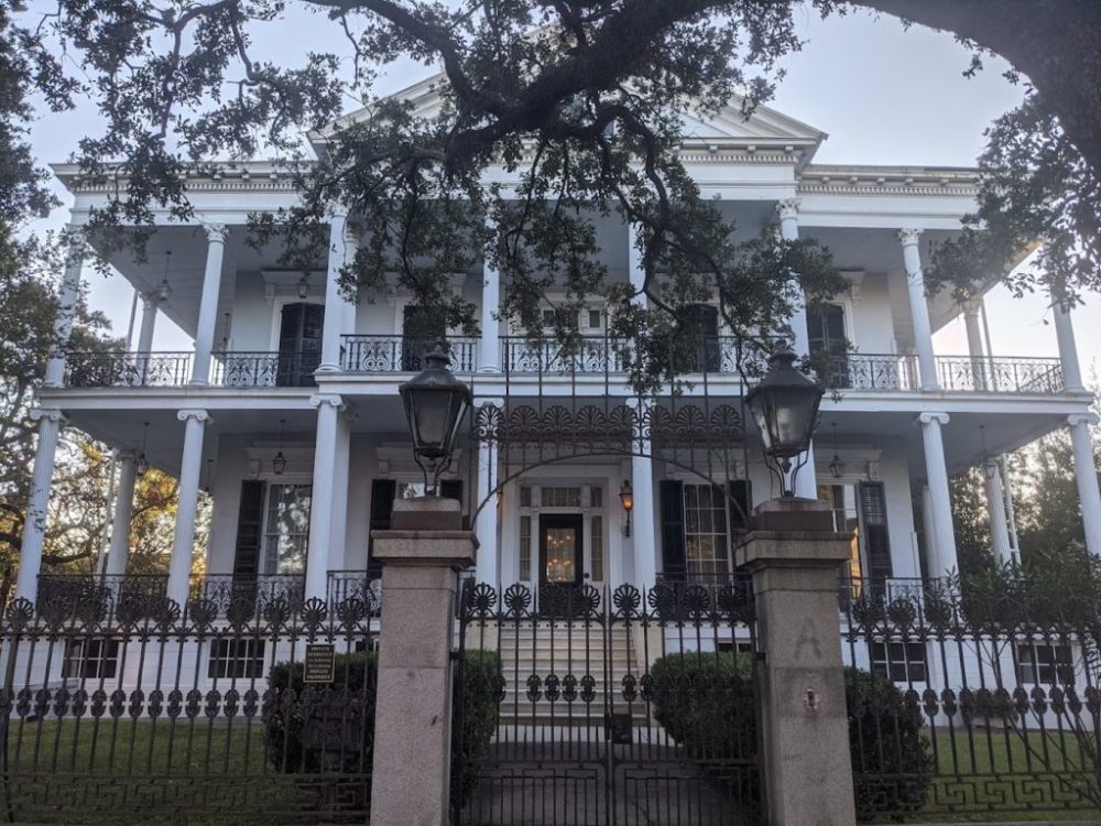 Free Self Guided Garden District Walking Tour New Orleans with Map