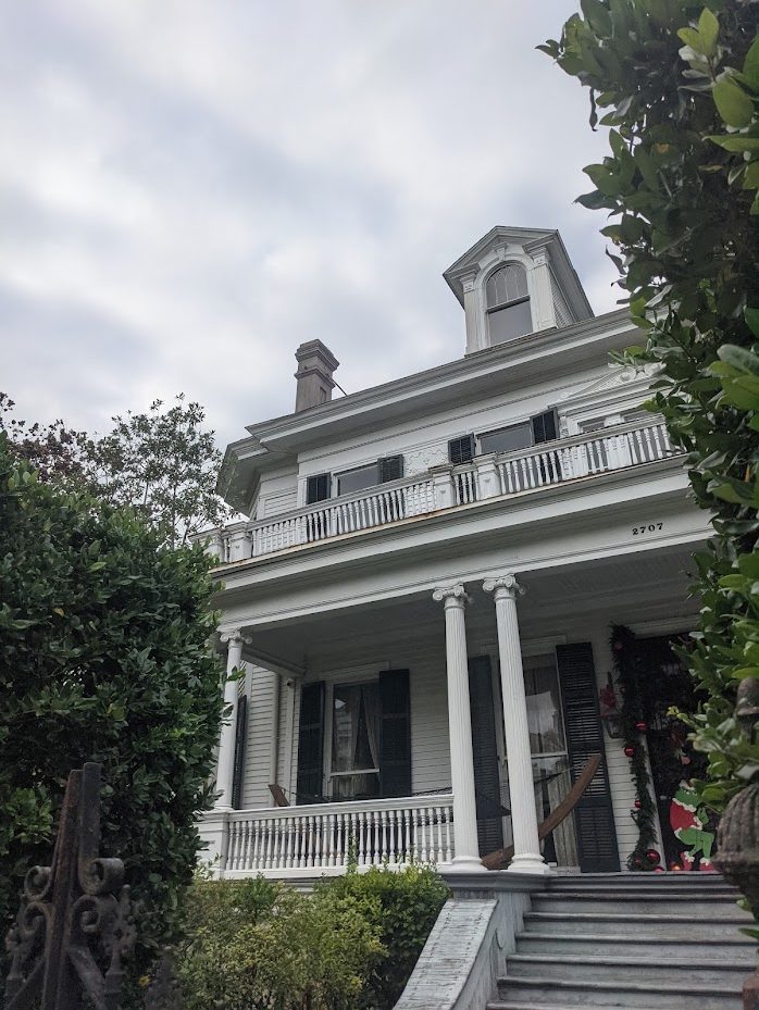 Free Self Guided Garden District Walking Tour New Orleans with Map
