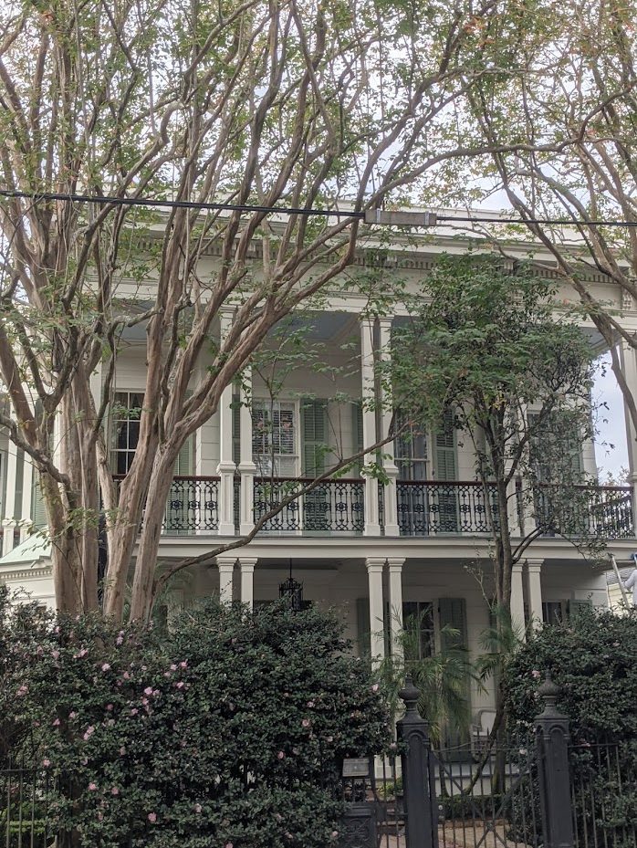 Free Self Guided Garden District Walking Tour New Orleans with Map